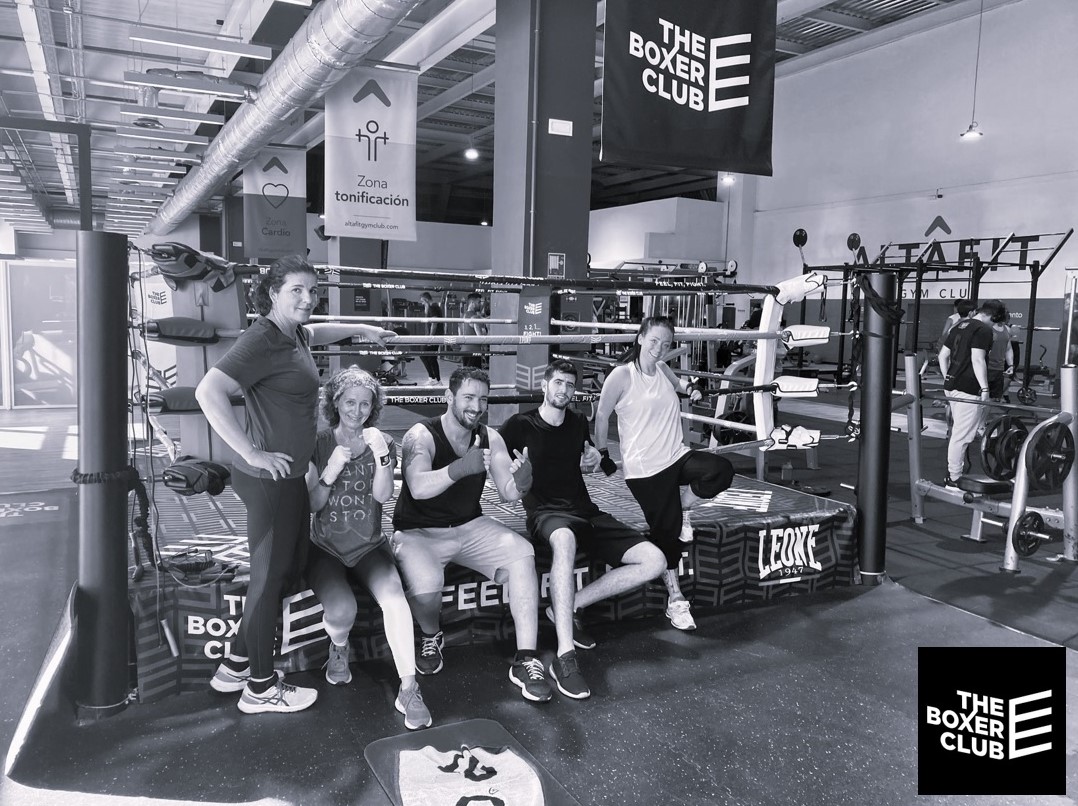 The Boxer Club - Torre del Mar - Horario, Dirección y Opiniones ...